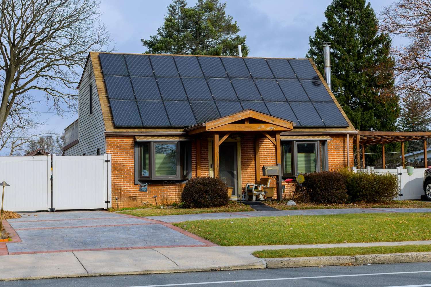 Solar Battery Solutions for Homes – Spectrum Energy Systems
